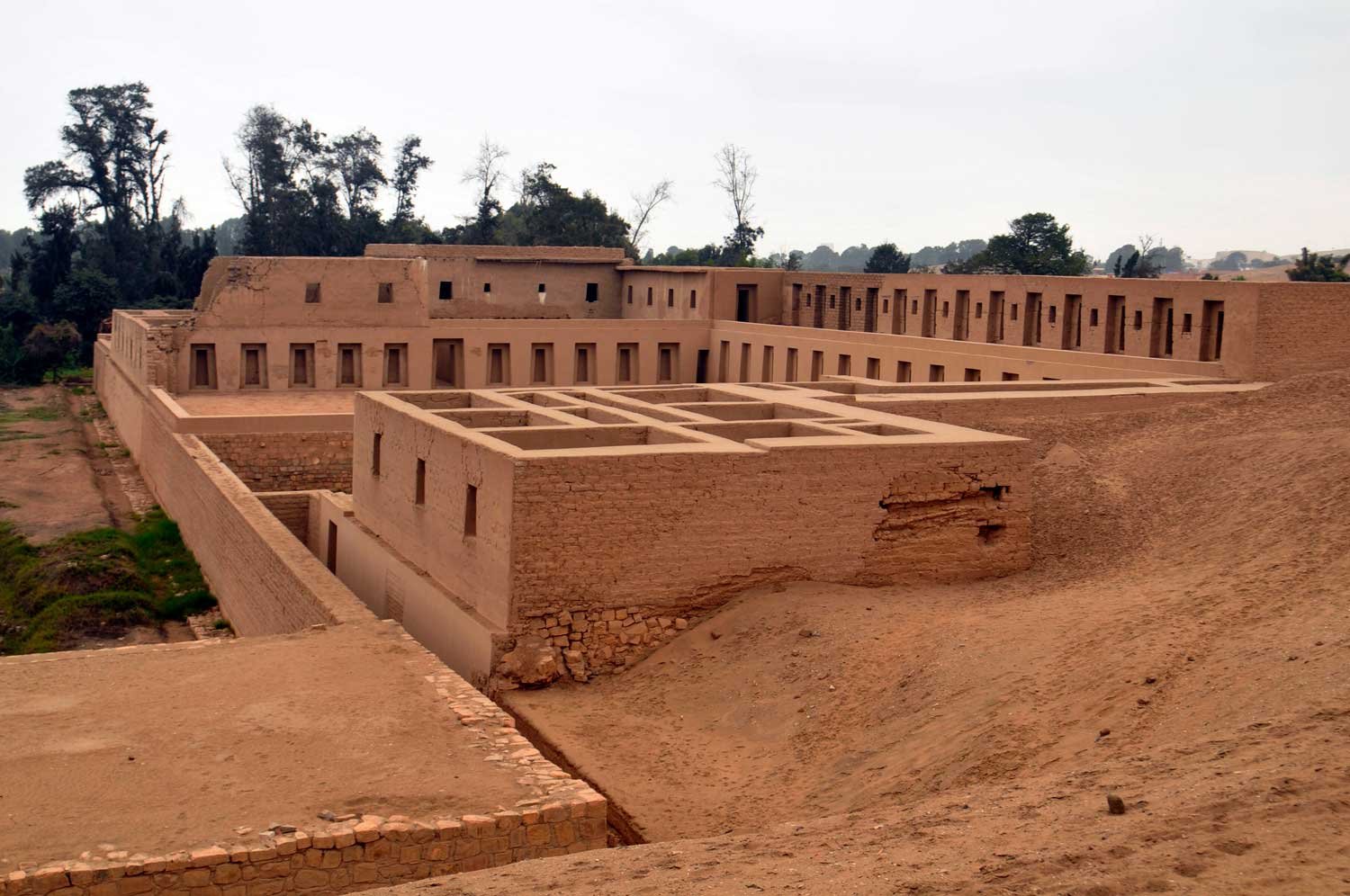 Ruins of Pachacamac - Tambo Peru Tours